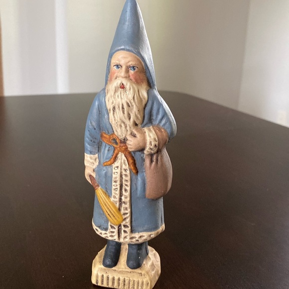 Walnut Ridge | Holiday | Walnut Ridge Chalkware Santa Blue Robe | Poshmark